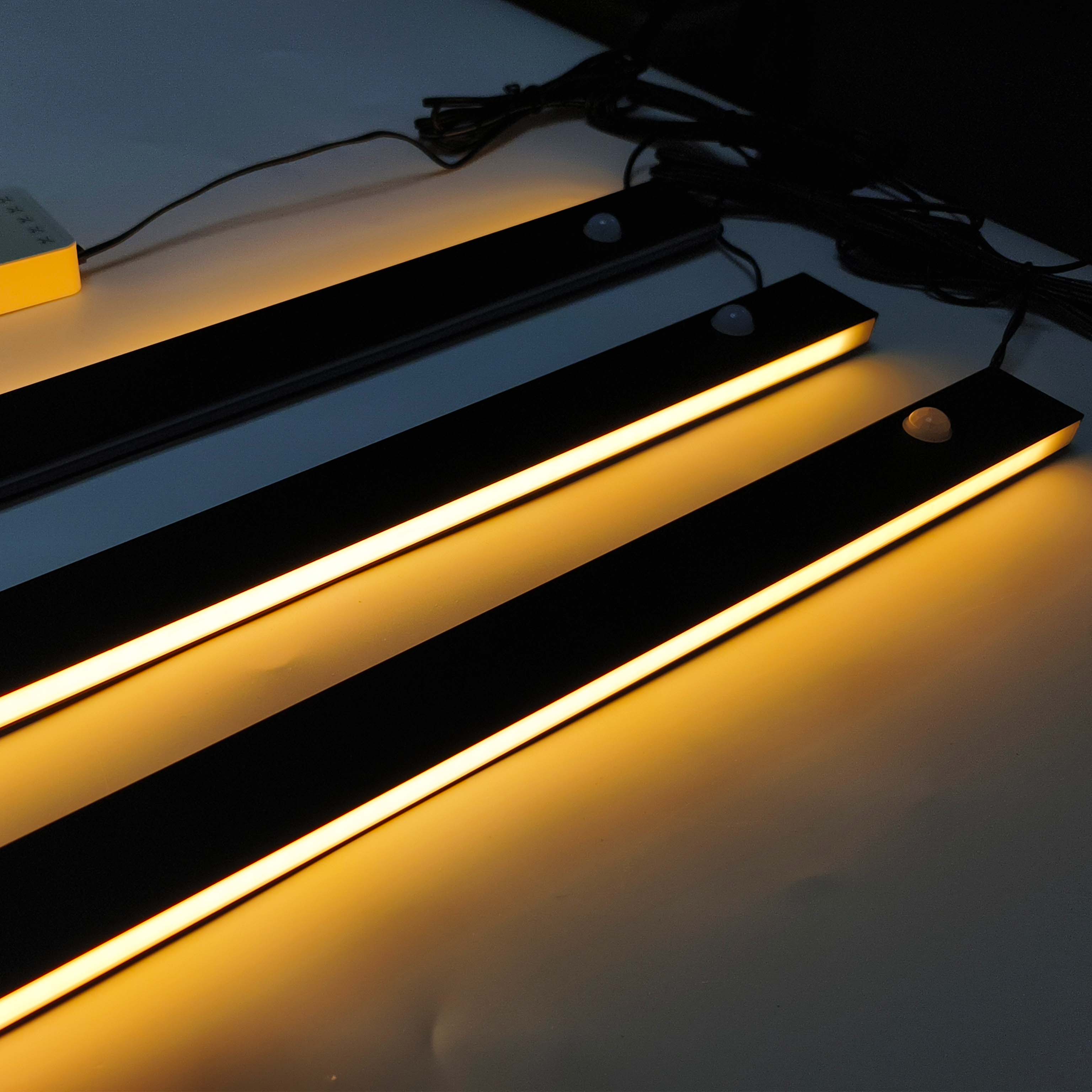 Intelligent Wardrobe Sensor Light